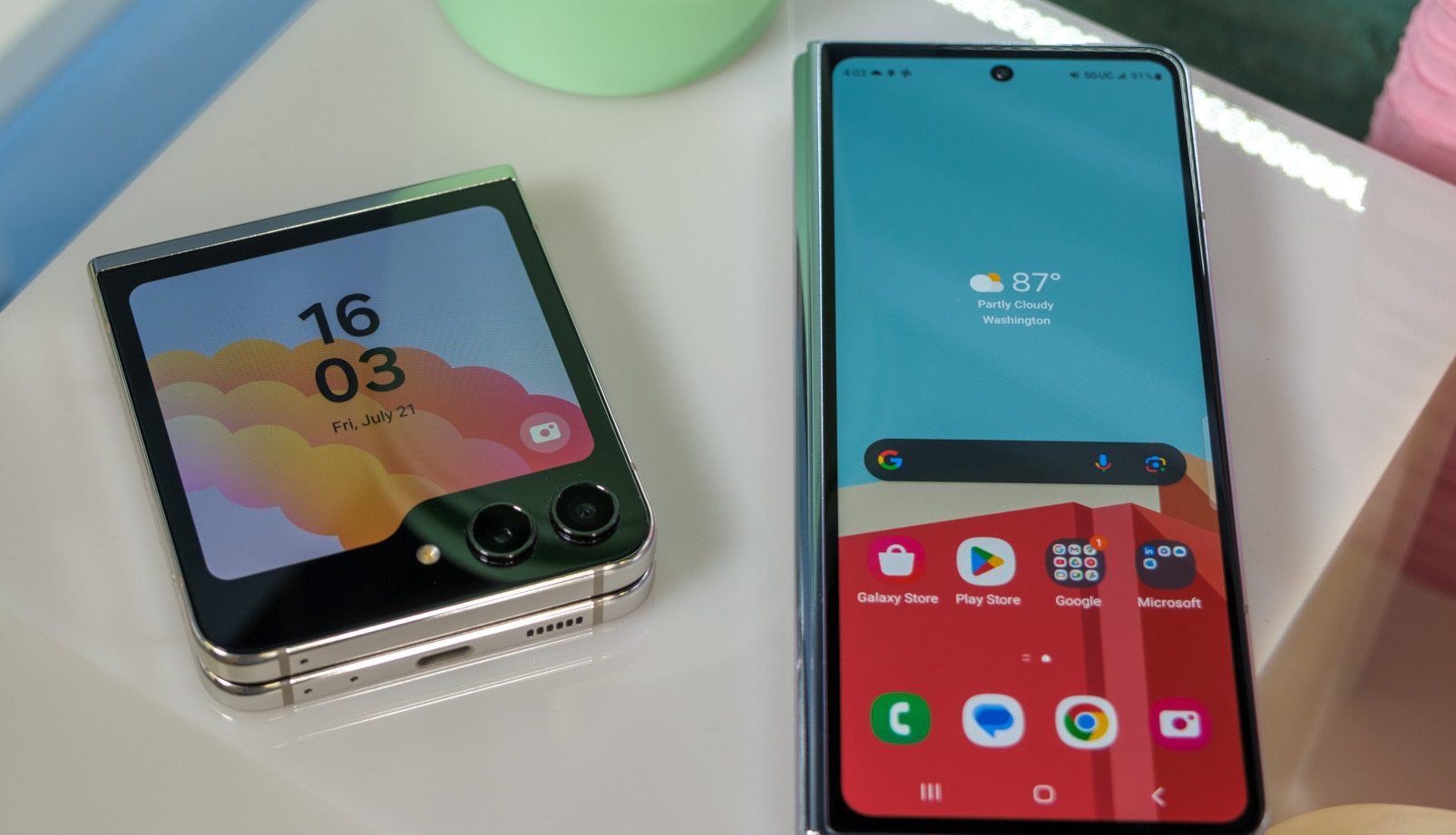 Samsung Galaxy Z Flip6 and Fold6 Come with Bigger Screen! - CXOTECH